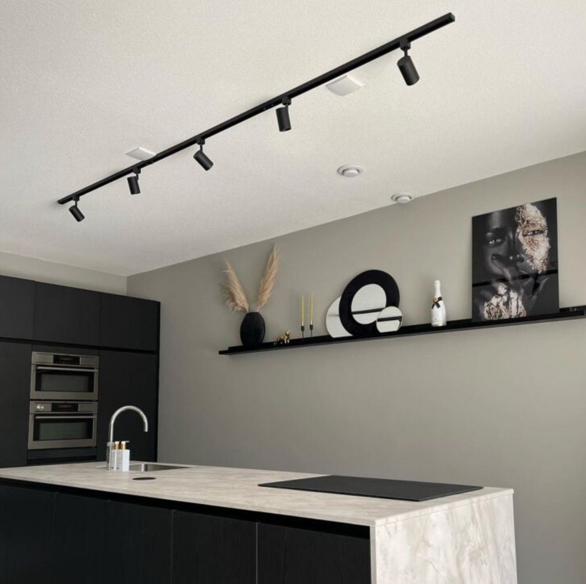 Rieles y Spots LED – Tecnolum